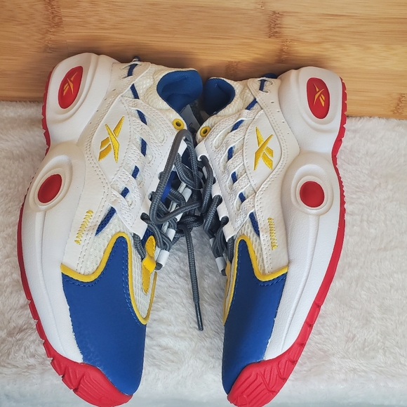 Reebok | Shoes | Reebok Solution Mid Trainers Basketball Sz 45 | Poshmark